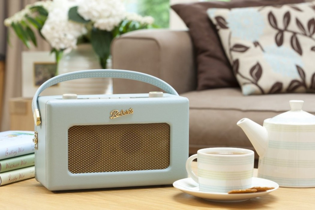 AudioVideo2day - Reviews - Roberts Radio RD-50